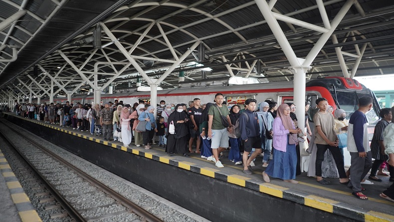 Libur Isra Mikraj 2026, KAI Commuter Tambah 4 Perjalanan Commuter Line ...